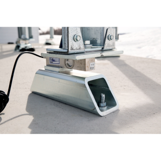 Efficient Bin Scale for Poultry Feeding | Maximus