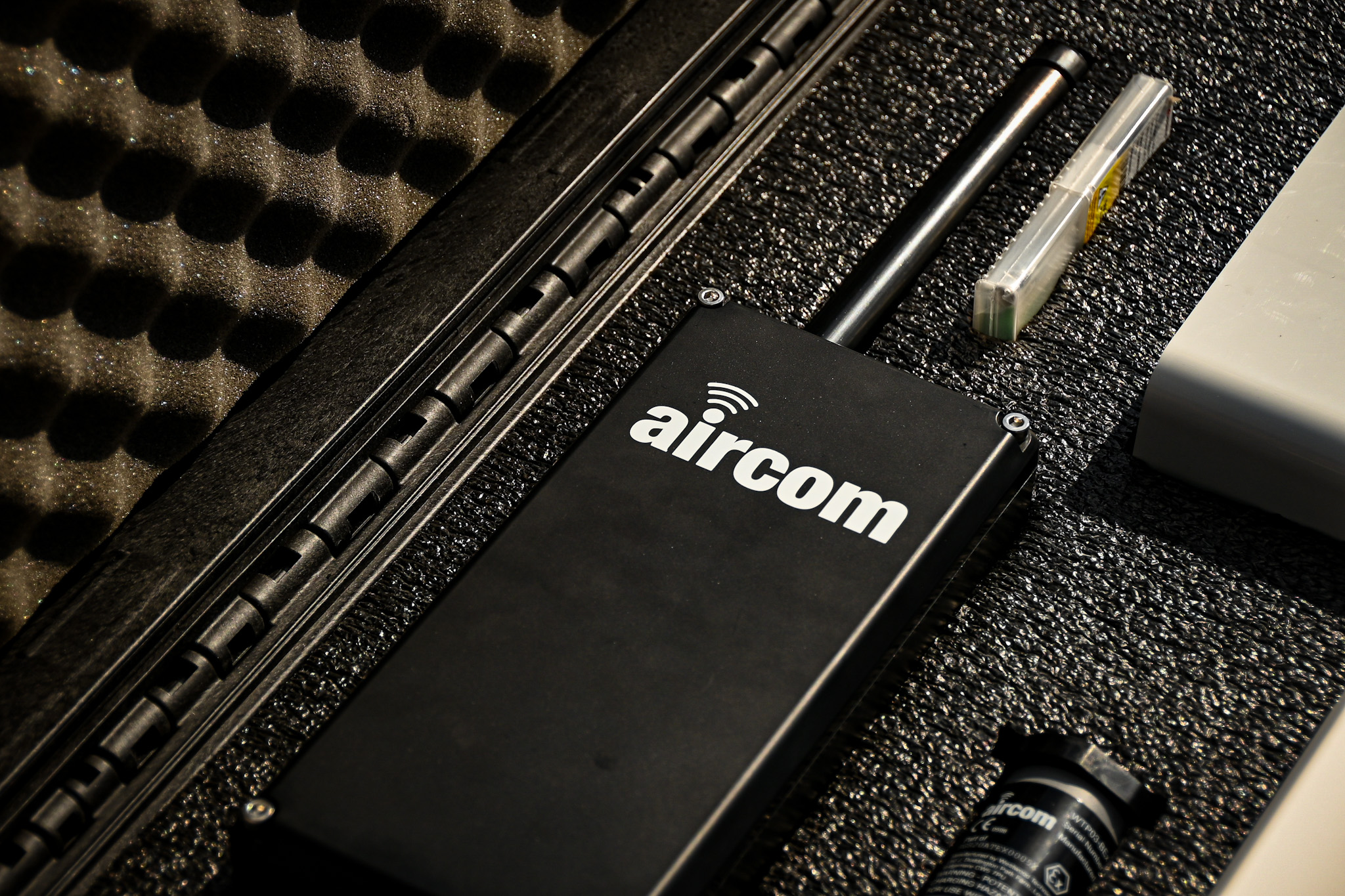 Aircom Portable Kit: Stay Connected on the Go